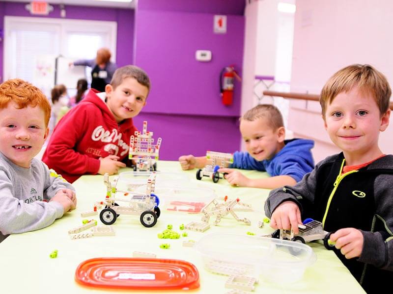 Blog - Constructive Play & Cognitive Development - Dream Enrichment ...